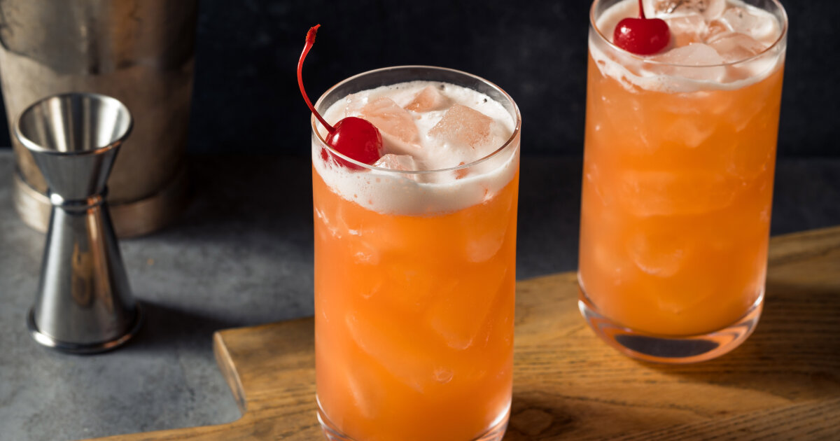 Rum Punch – recept på en klassisk tikidrink – Cocktailia.se